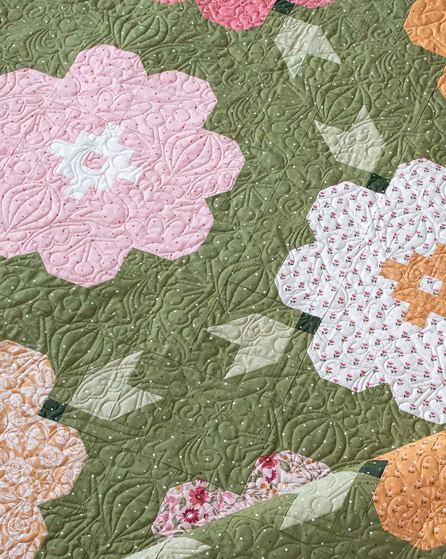Vintage Blooms {Flower Quilt} - Lella Boutique